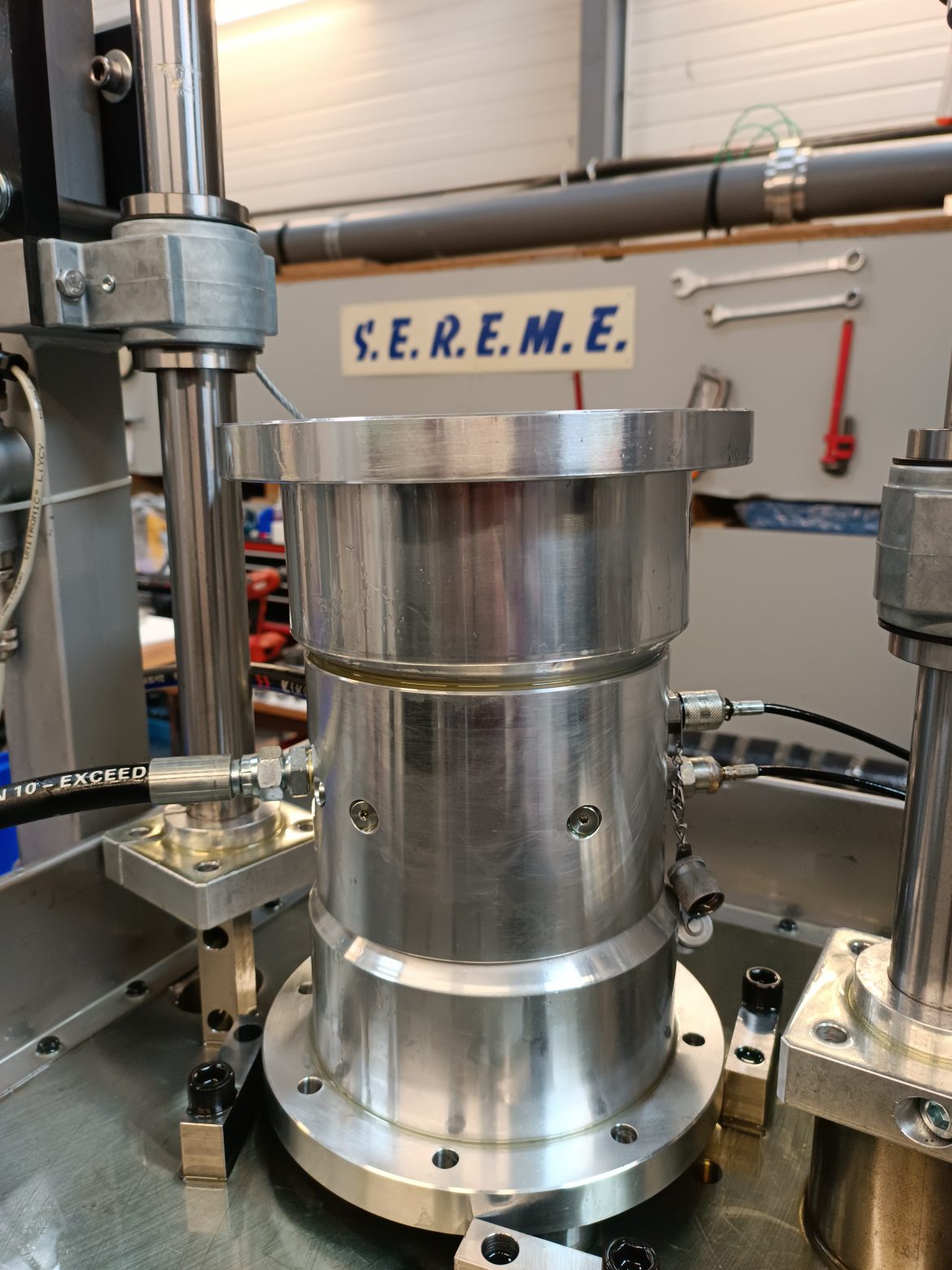 Spherical coupling - SEREME